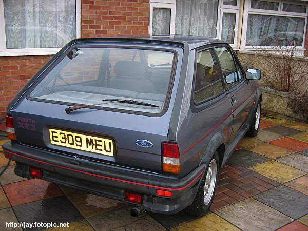 XR2 For sale Tax and Test - For Sale - EscortEvolution.co.uk